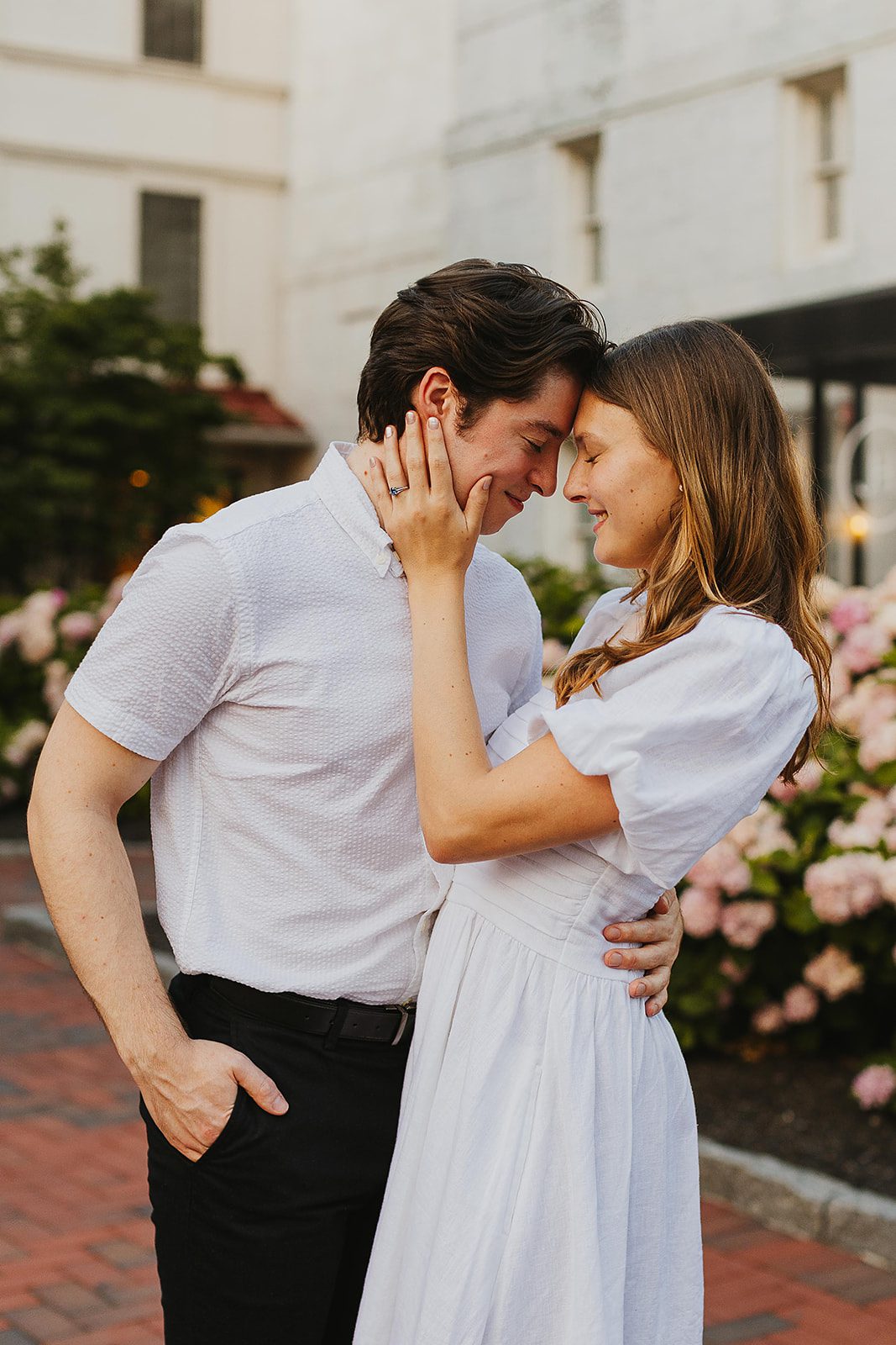 Romantic Cross Estate Gardens Engagement Photos | Vivian & Michael ...